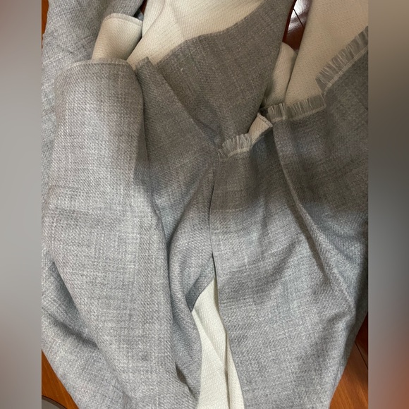 Uniqlo | Other | Uniqlo Two Way Stole | Poshmark